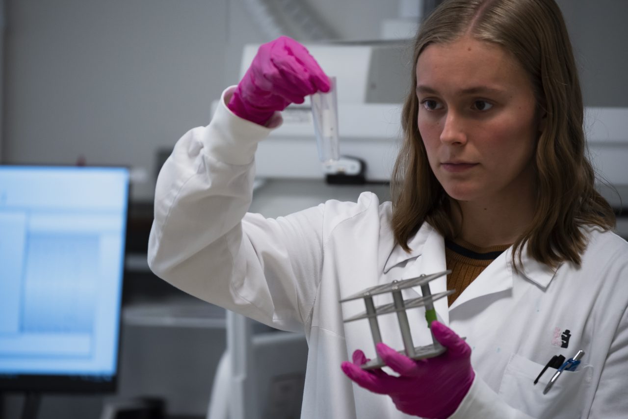 MEDIA RESOURCES | deCODE genetics